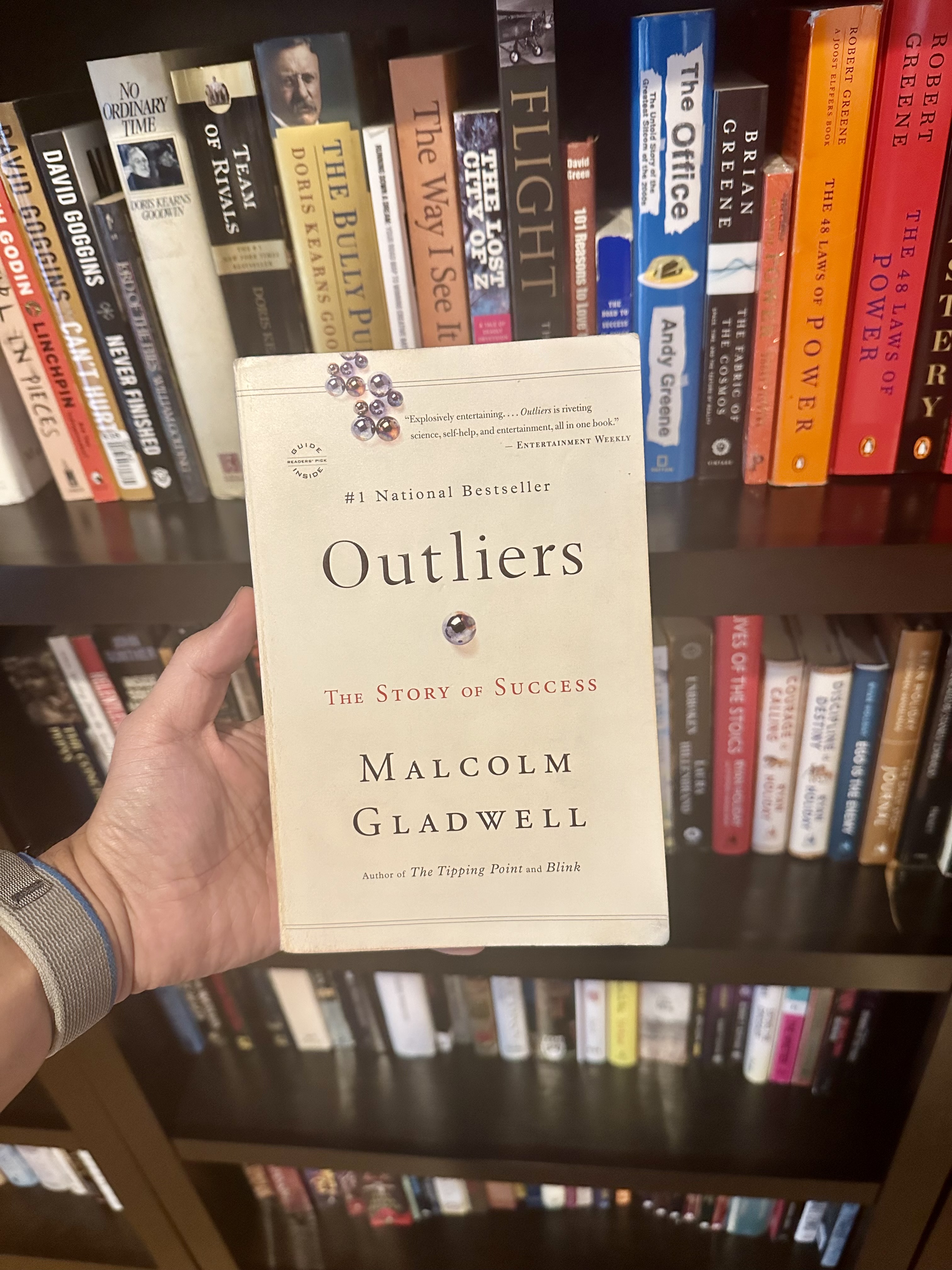 Mastering Success: 3 Lessons From Malcolm Gladwell’s Outliers – Book Ponder